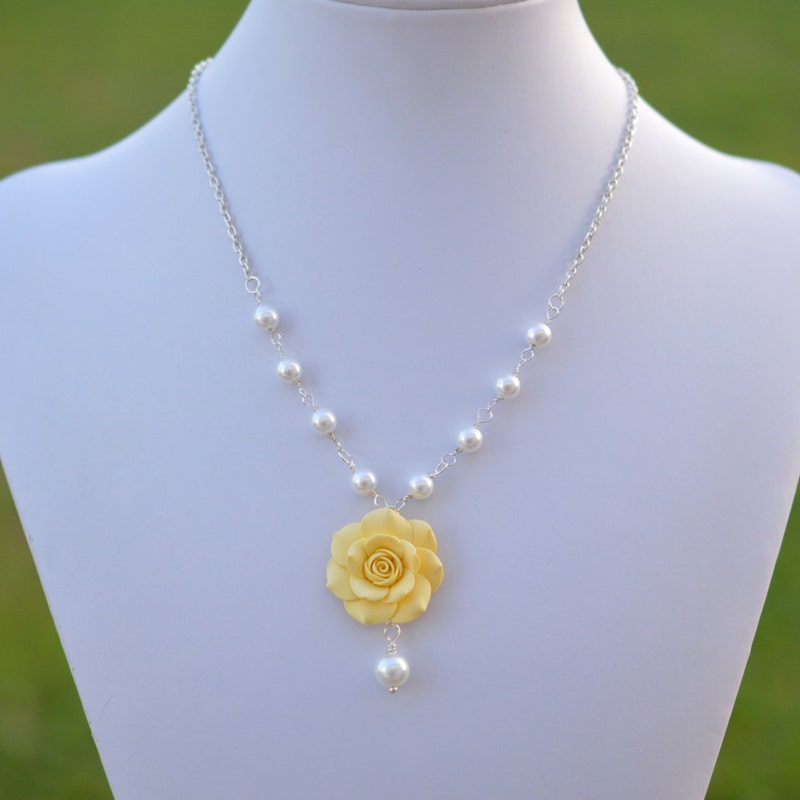 Yellow Flower Necklace - Etsy