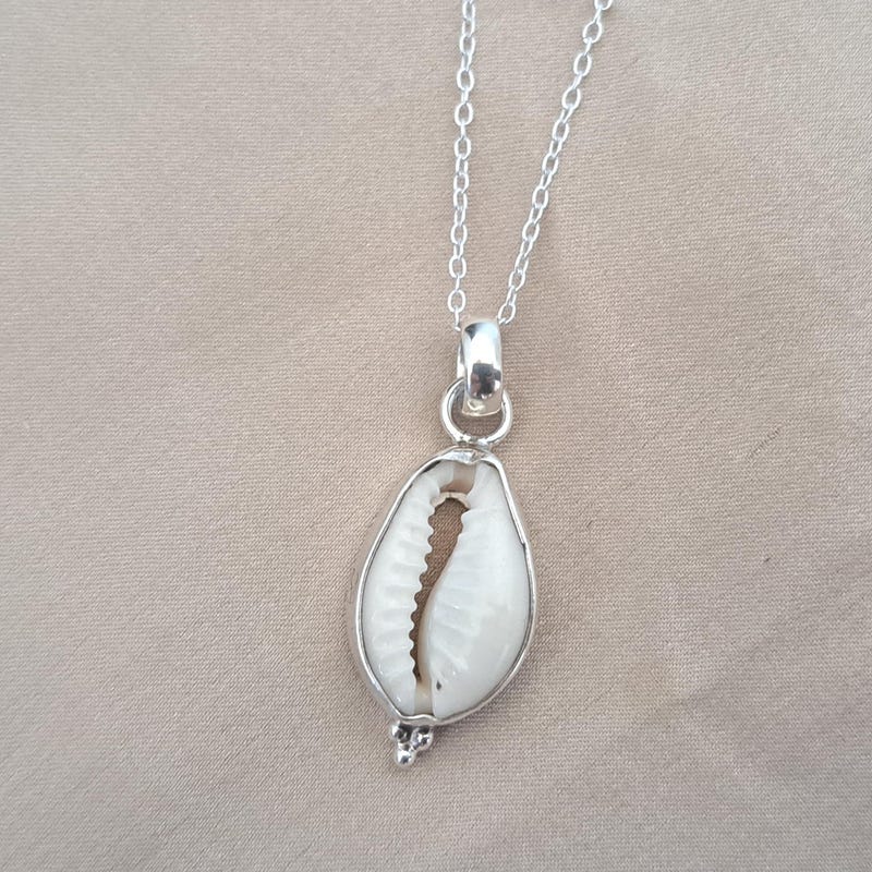 Cowrie Shell Necklace - Etsy