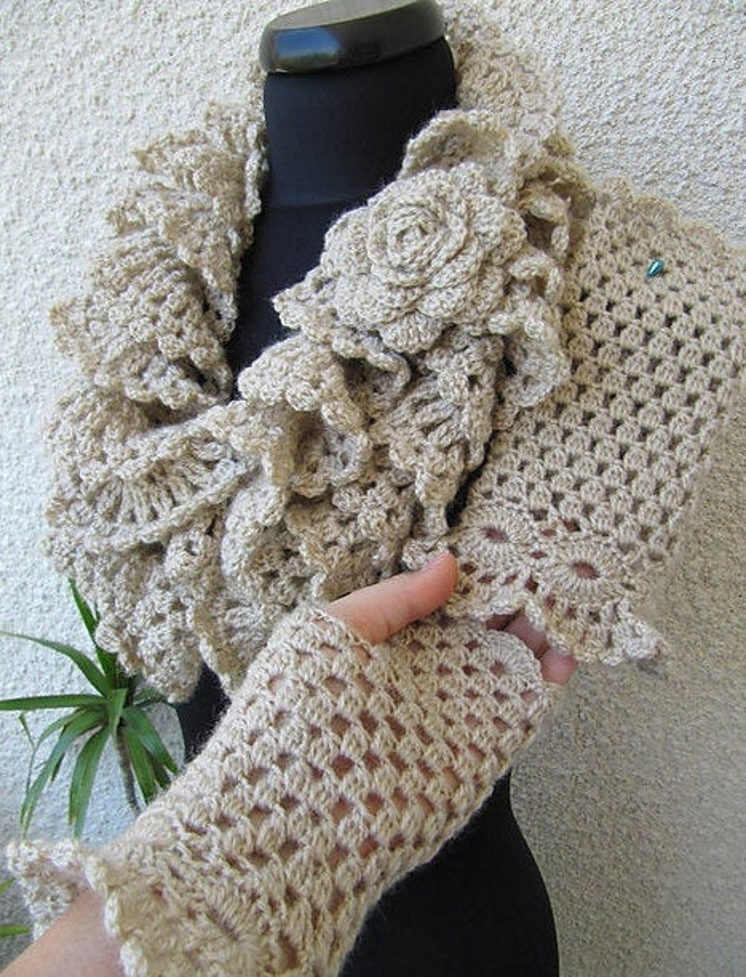 Corkscrew Scarf Crochet Pattern