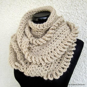 Crochet Infinity Scarf Pattern: Chunky Loop Scarf (PDF Download) #149 ...
