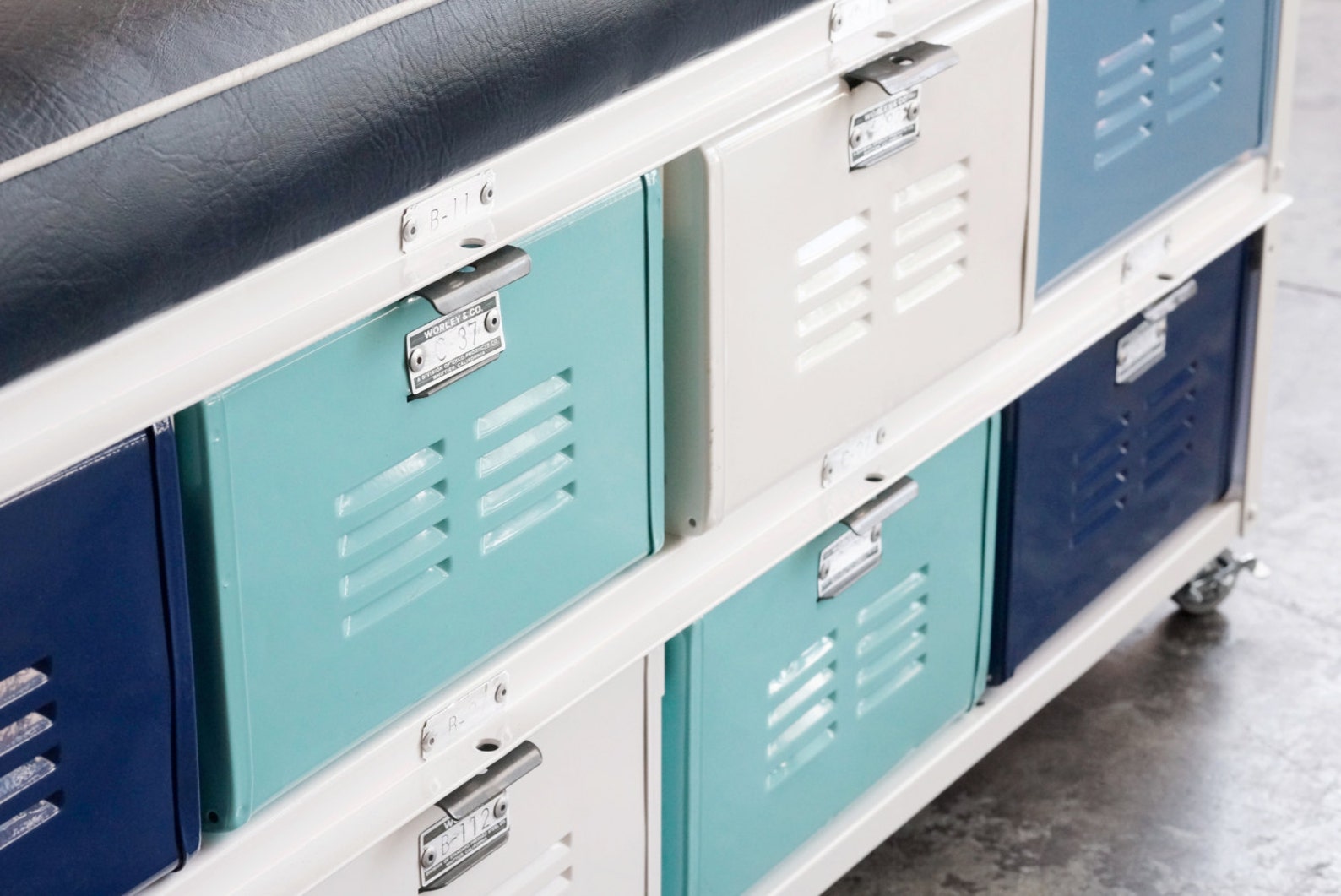 4 X 2 Reclaimed Locker Basket Unit With Padded Bench Seat - Etsy