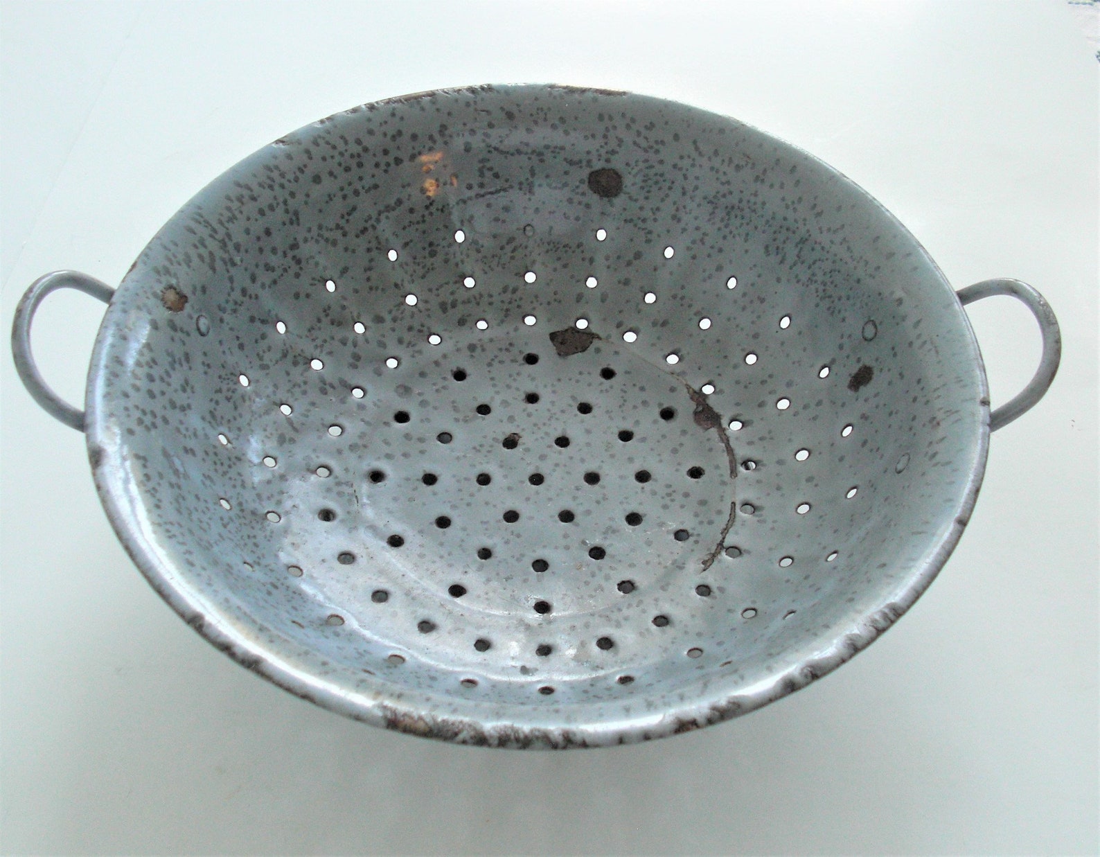 Vintage Gray Speckled Graniteware Colander Strainer - Etsy