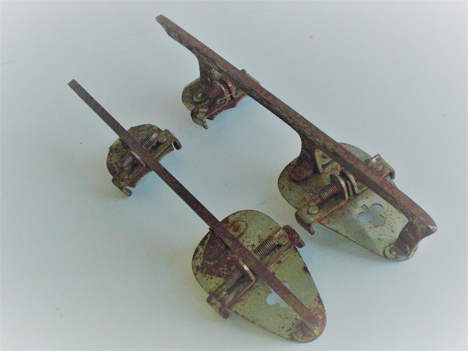 Pair Antique Metal Clamp on Ice Skates for Decor - Etsy