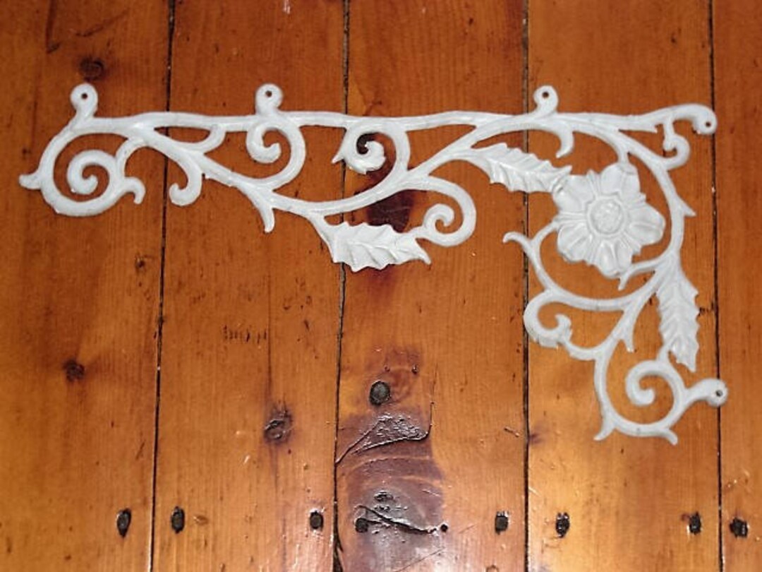 Vintage White Metal Architectural Piece Flower Scrolly Details - Etsy