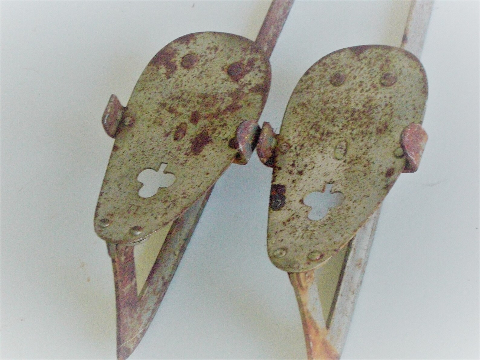 Pair Antique Metal Clamp on Ice Skates for Decor - Etsy