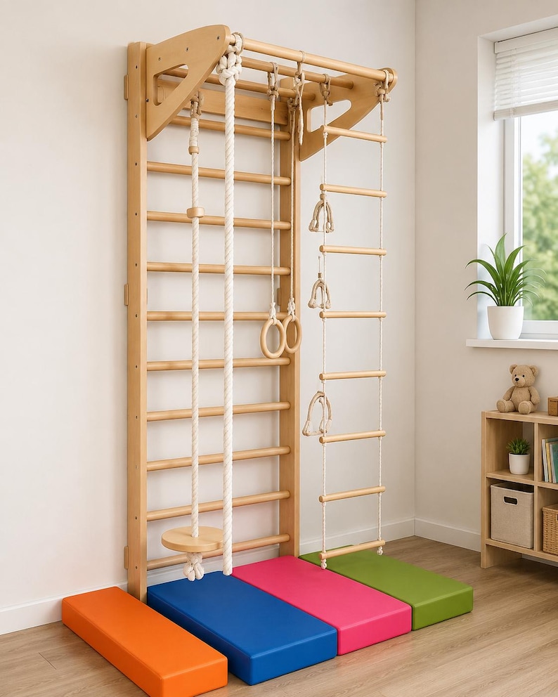 Plan de mur d'escalade à monter soi-même avec une échelle suédoise en ...