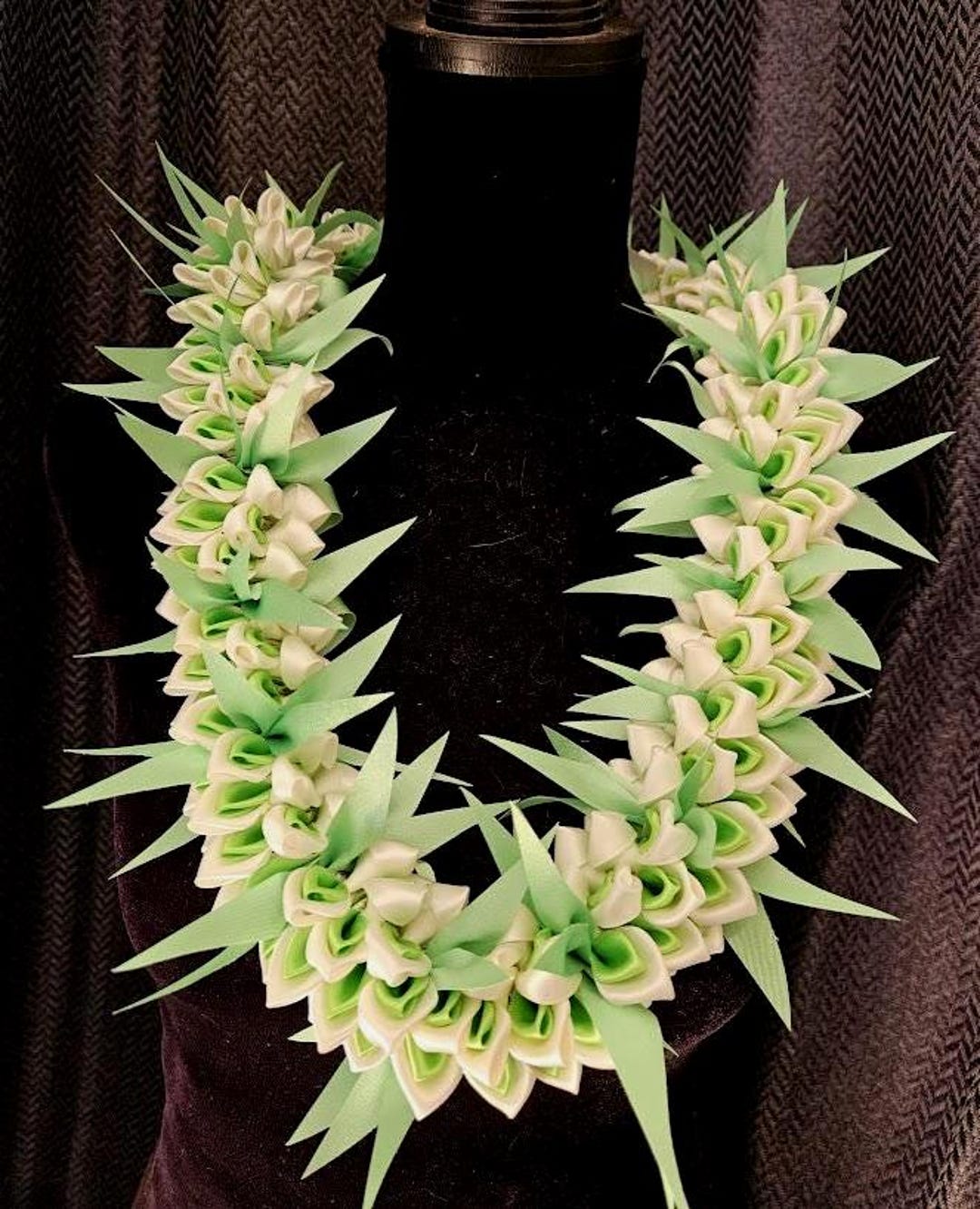 Maile Blossom Hawaiian Ribbon Lei,graduation Lei,anniversary Lei ...