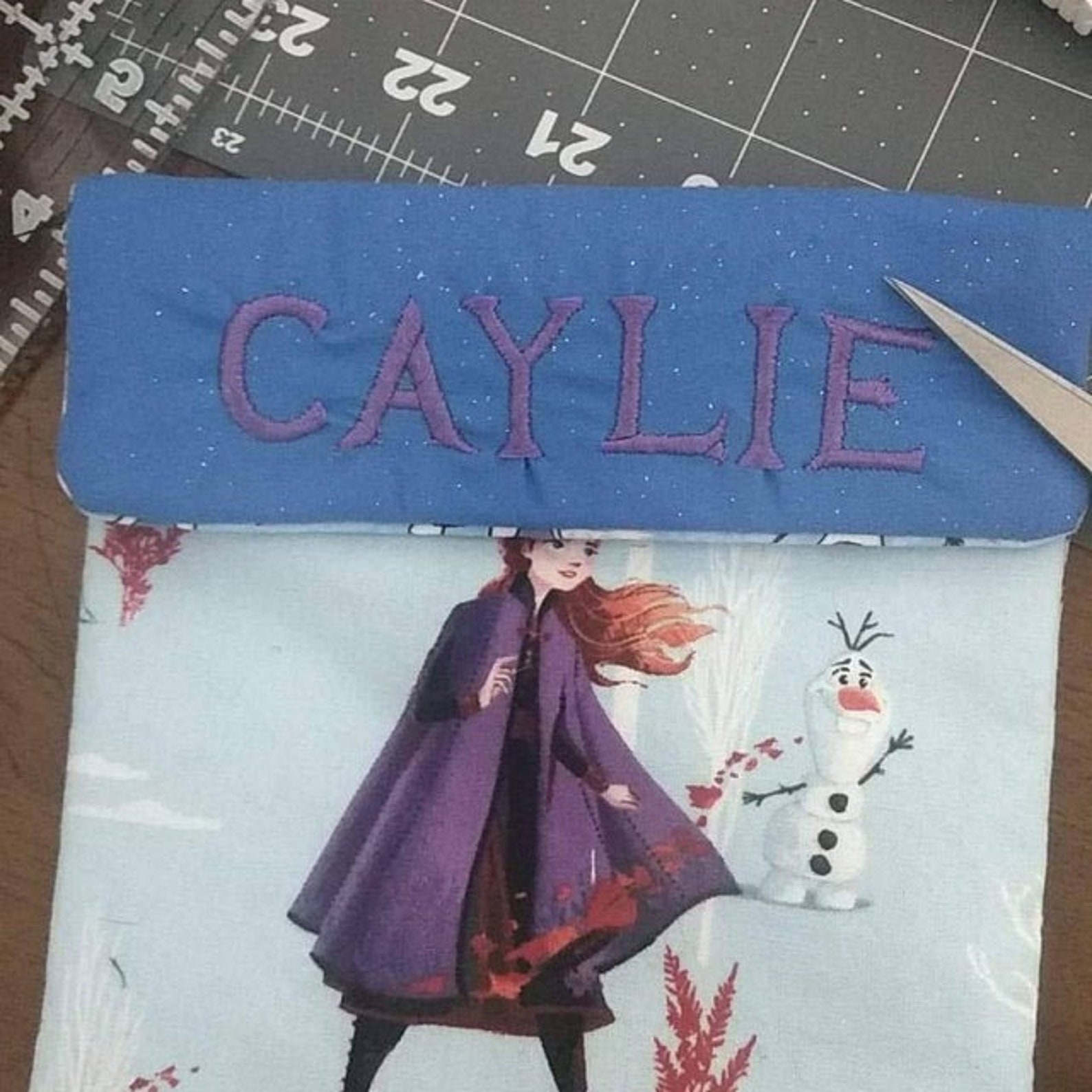 Frozen Machine Embroidery PNG & SVG Font 3 Sizes BX Fonts | Etsy