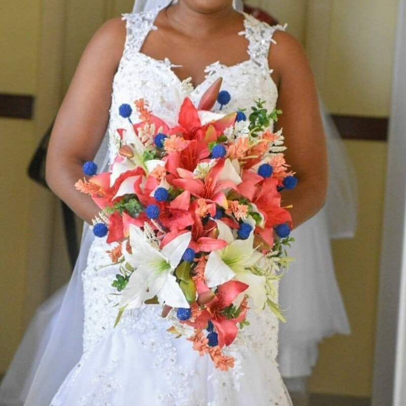 Tiger Lily Bouquet - Etsy