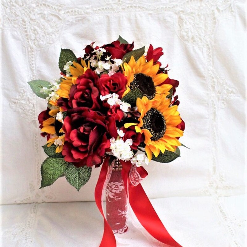 Sunflower and Red Rose Bouquet - Etsy