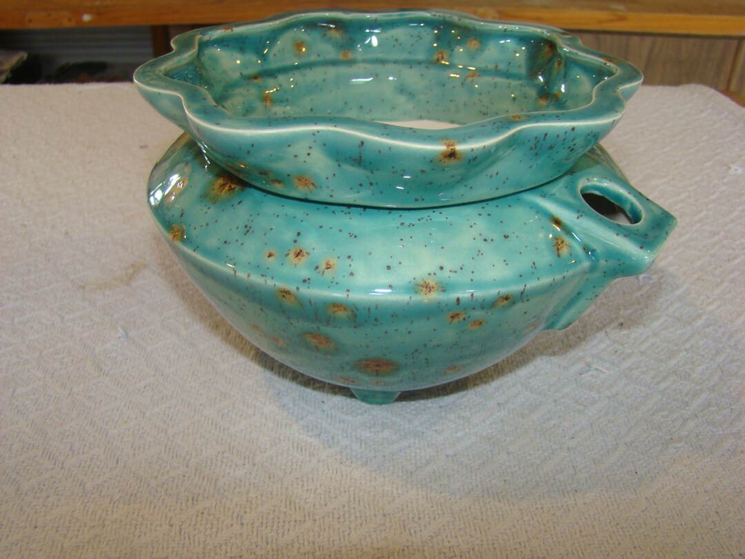 Large Ruffle Planter ( Lotus Blossom ) - Etsy