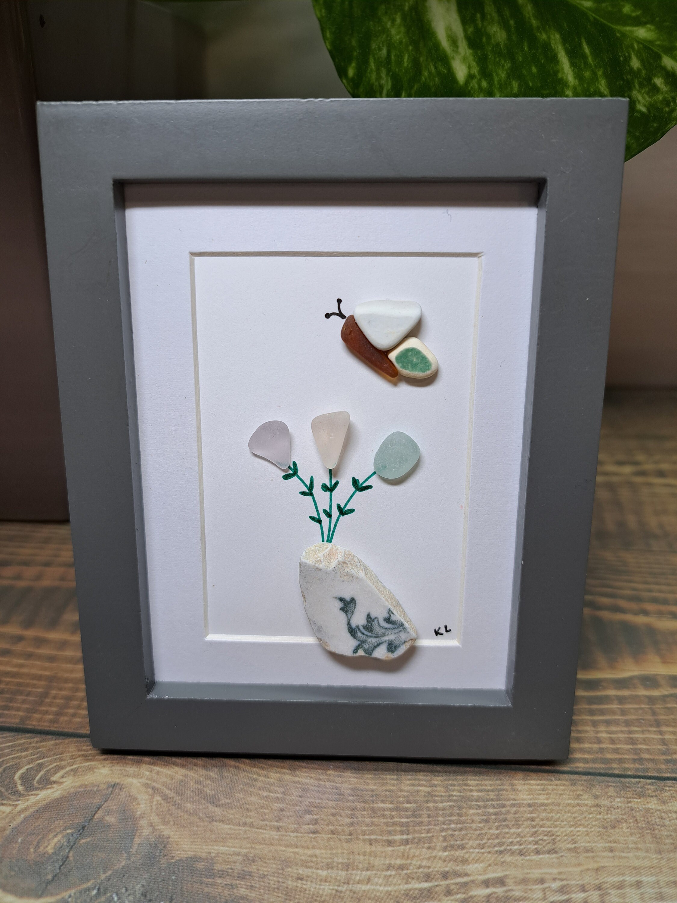 Genuine Sea Glass Flowers In A Beach Pottery Vase Mini Tabletop Picture 3x4 Etsy