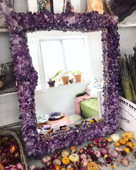 Mirror with crystals store