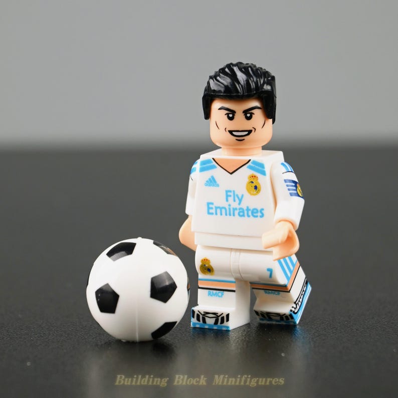 Cristiano Ronaldo Minifigure – Real Madrid 7 Siuuu King! Birthday Gift ...