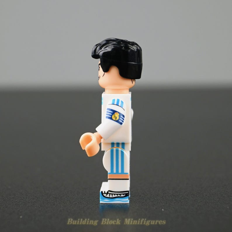Cristiano Ronaldo Minifigure – Real Madrid 7 Siuuu King! Birthday Gift ...