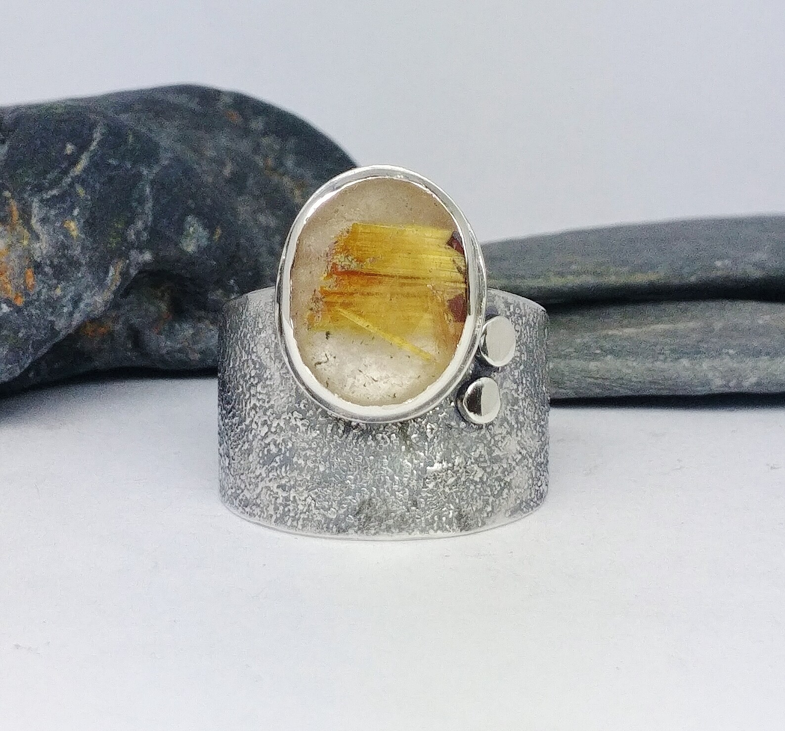 Rutilated Quartz Sterling Silver Ring. Natural Quartz in - Etsy