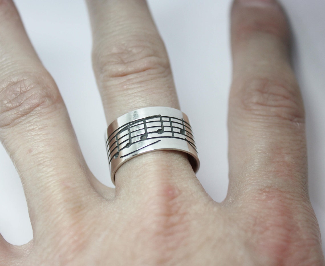 MUSIC NOTE RING. Personalized Ring. Swan Lake Ring. Treble - Etsy