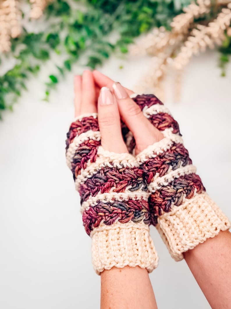 CROCHET PATTERN + VIDEO Wheat Stitch™ Fingerless Mittens Crochet ...