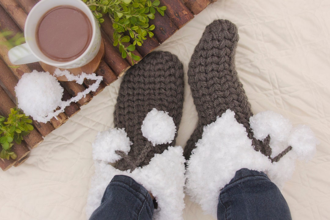 CROCHET PATTERN + VIDEO Quick and Cushy Slipper Socks, Popular Easy to ...