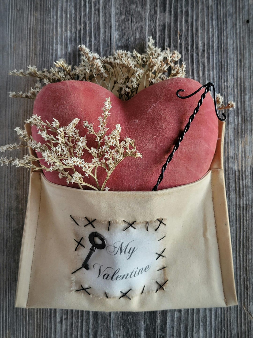 Primitive Valentines Decor ~ Valentines Day Decor ~ Love Letter Wall ...