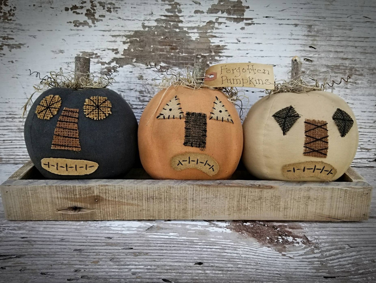 Primitive Pumpkins in Wooden Crate Primitive Halloween - Etsy