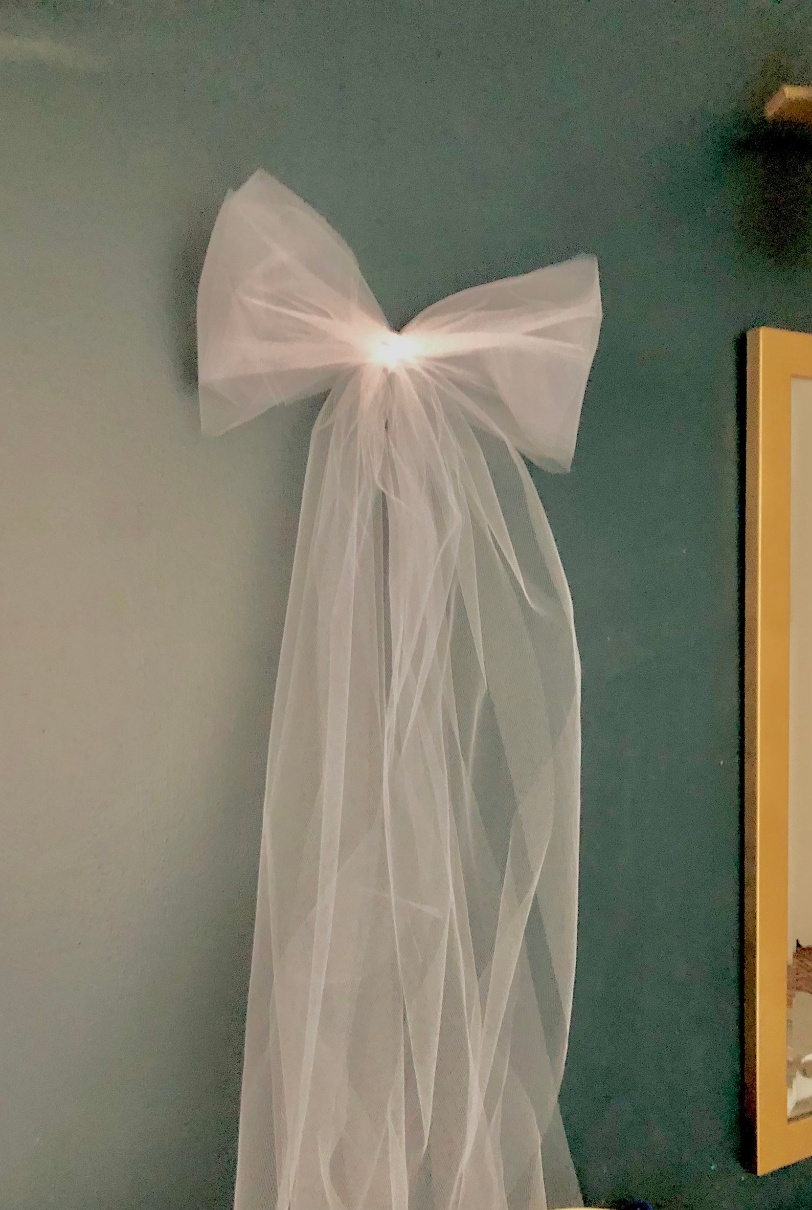 Large Tulle Bow Wedding Decor Tulle Bow Large Wreath Big Tulle Bow for ...