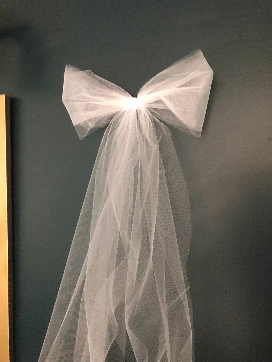 Large Tulle Bow Wedding Decor Tulle Bow Large Wreath Big Tulle Bow for ...