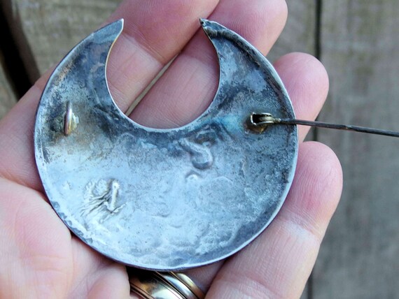 Antique Islamic 800 Silver Crescent Brooch, Elaborate… - Gem