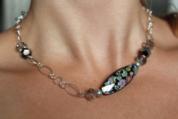 Items similar to Pretty, Delicate, Shiny Gray Grey Silver Black Pearl ...