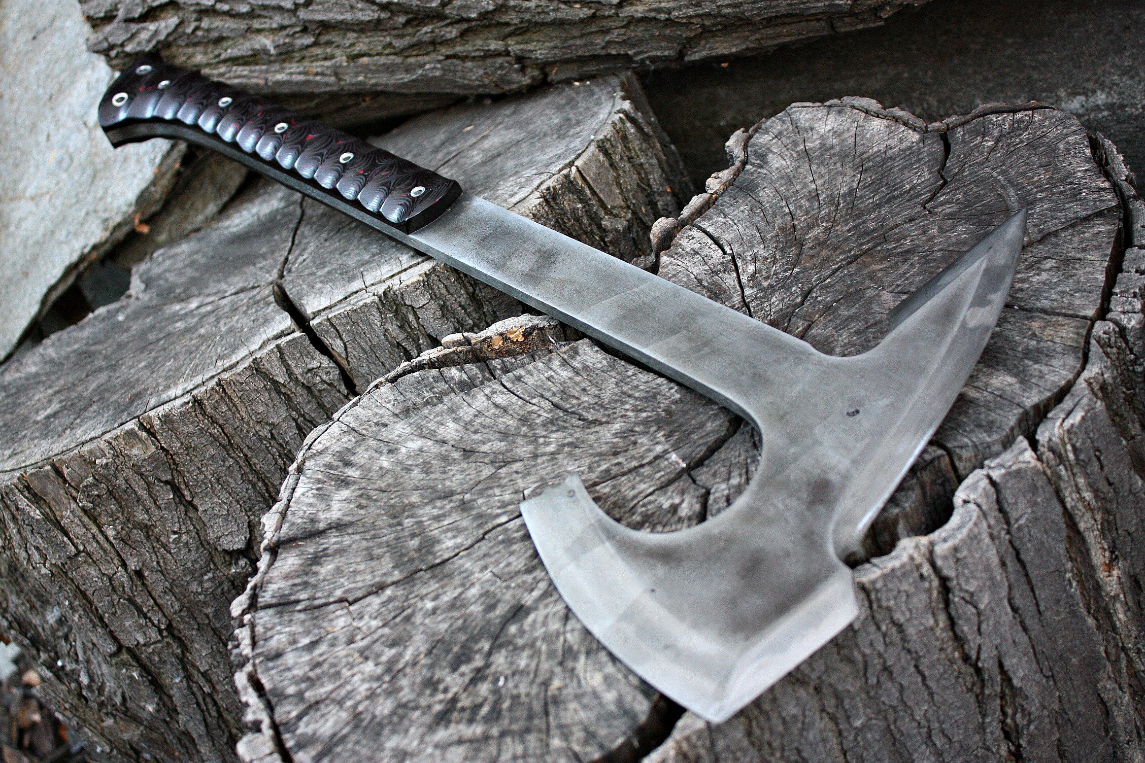 Spike Tactical Full Tang Axe