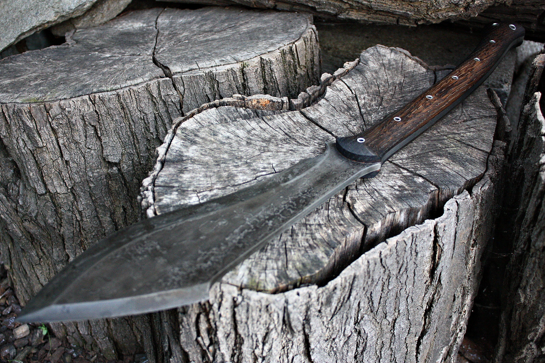 Handcrafted Dire Fulcrum survival, bushcraft, full tang kukri based chopper