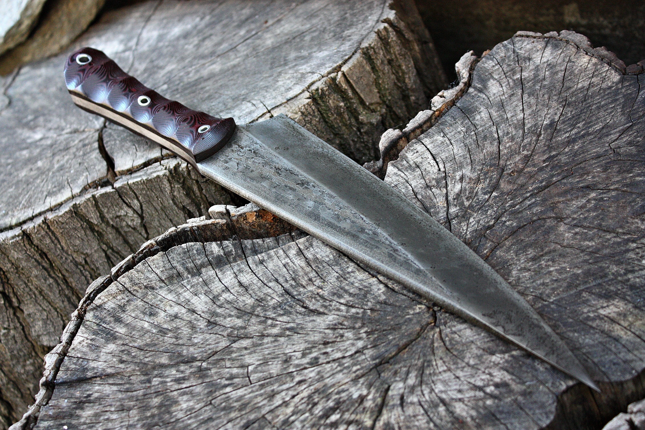 Handcrafted FOF Ulfr Full Tang tactical and survival blade.