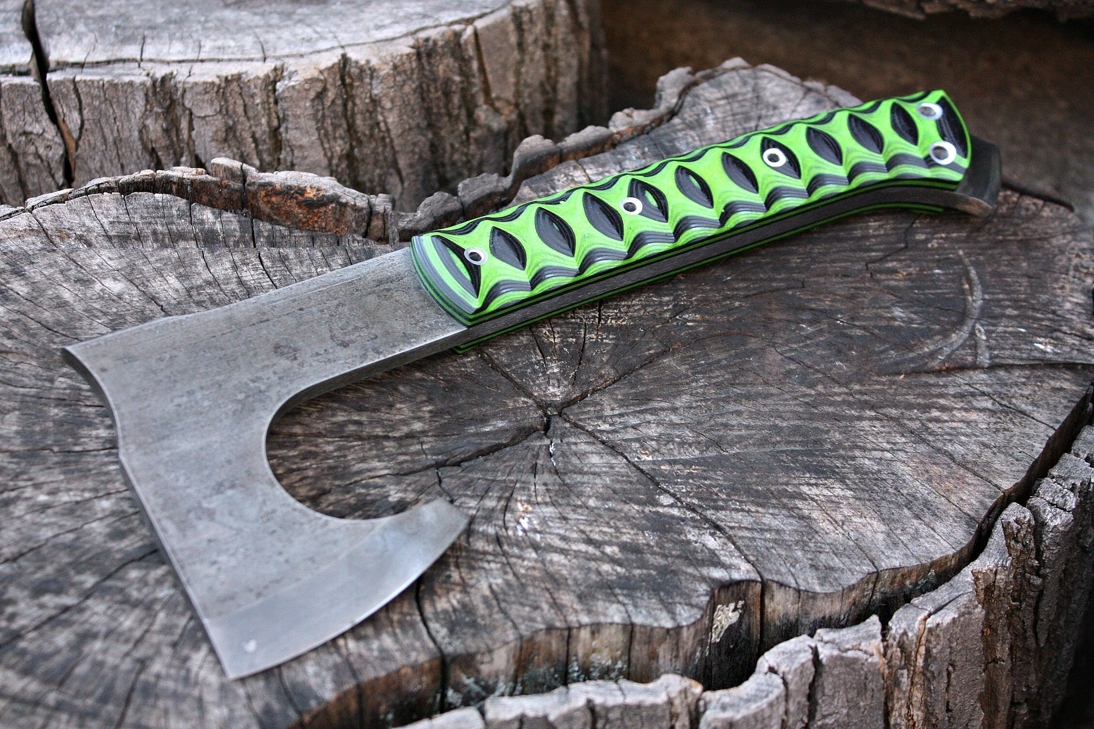 Handcrafted FOF Falconet full tang tactical and survival axe