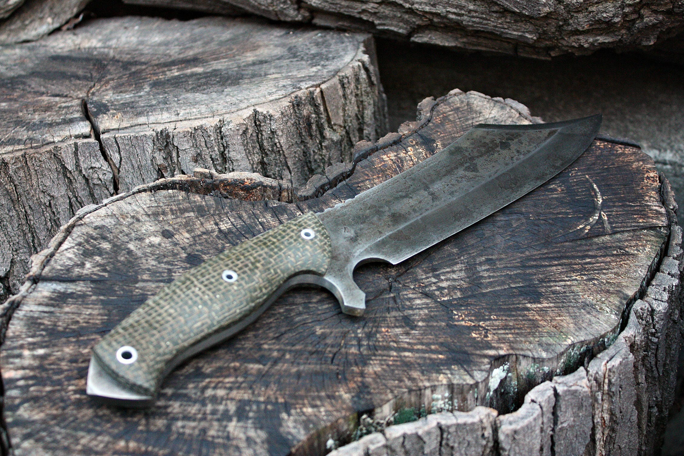 Handcrafted blade FOF Stone Boar full tang modern bowie knife