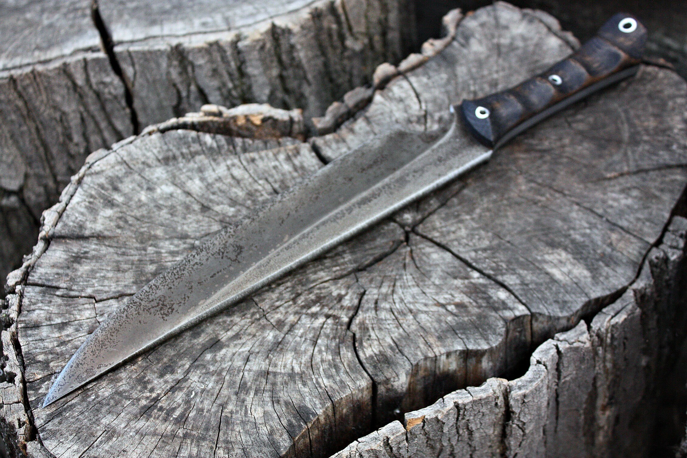 Handcrafted FOF Ulfr Full Tang tactical and survival blade.