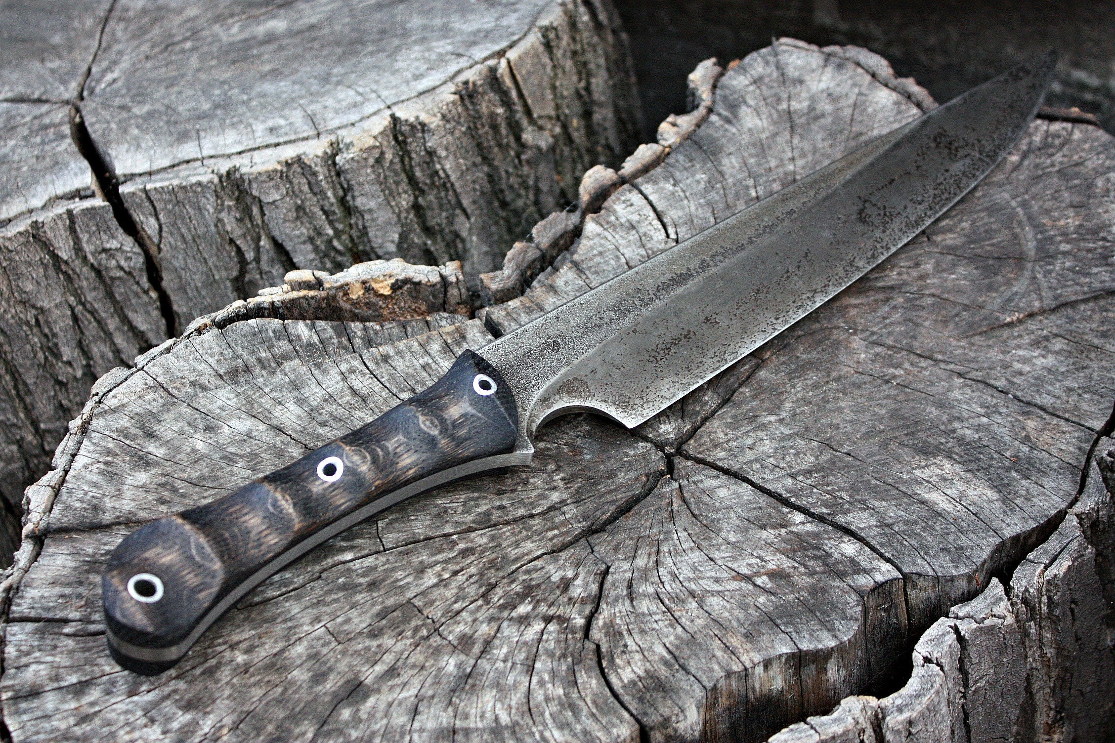 Handcrafted FOF Ulfr Full Tang tactical and survival blade.