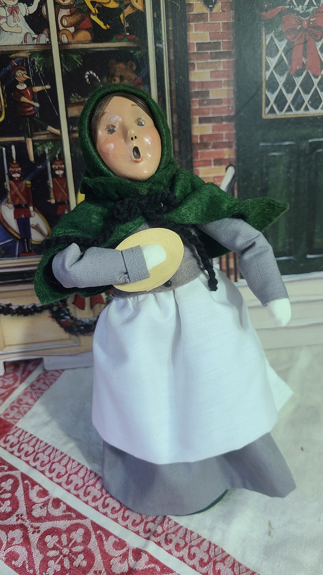 1997 Byers Choice Little Girl Holding Wooden Pantry Box Thanksgiving ...