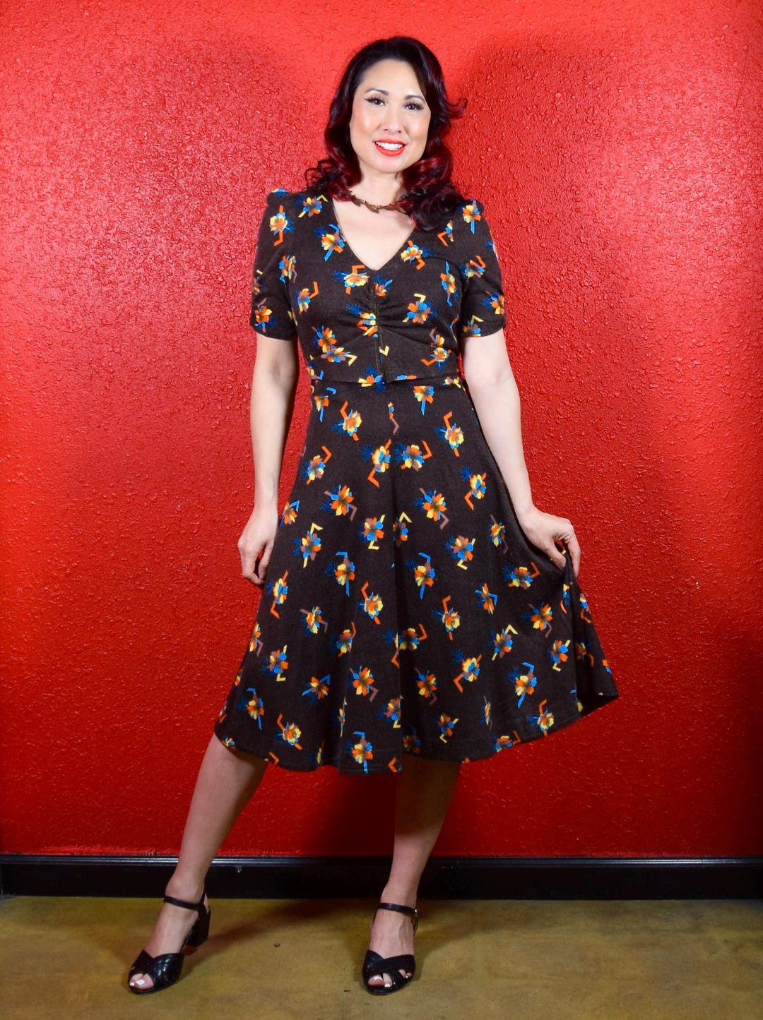 1970s Does 40s Puff Sleeve Louis Caring Dress - Etsy
