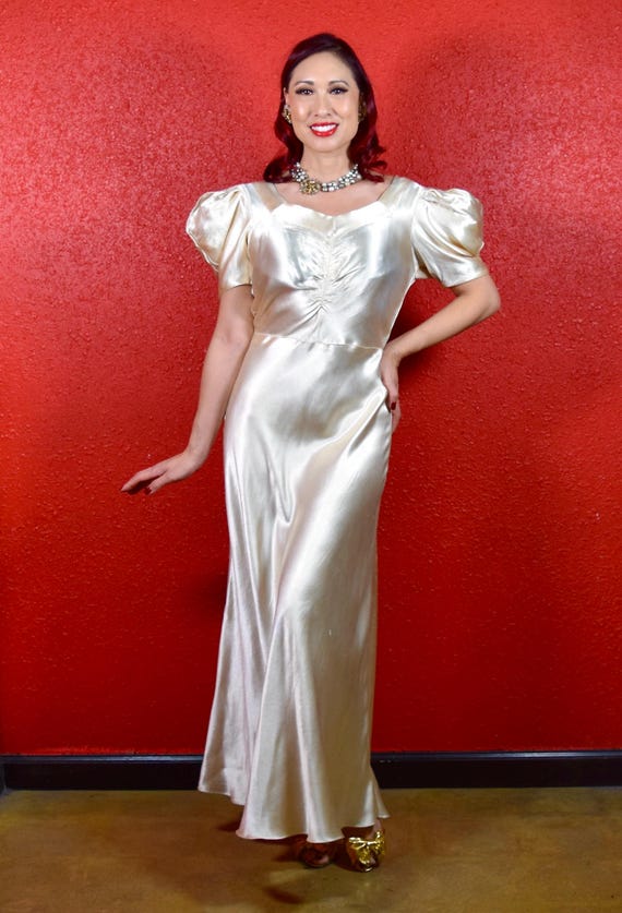 1930s Ivory Liquid Satin Gown - Gem