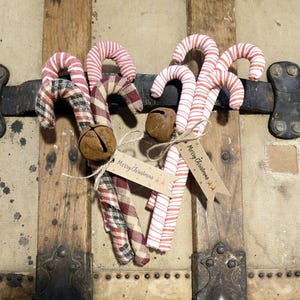 Candy Cane Primitive Homespun Wrapped 1 Set of 4 Canes Holiday Bowl ...