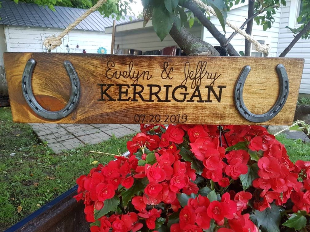 Wedding Horse Shoe Sign Gift/ Personalized Handpainted Wedding Gift ...