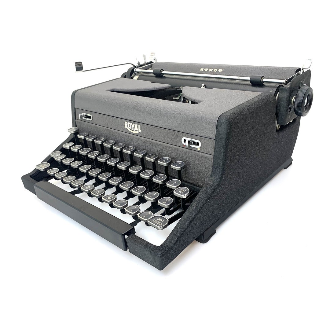 Stunning 1948 Royal Arrow Typewriter W/case Working Antique Pica Quiet ...