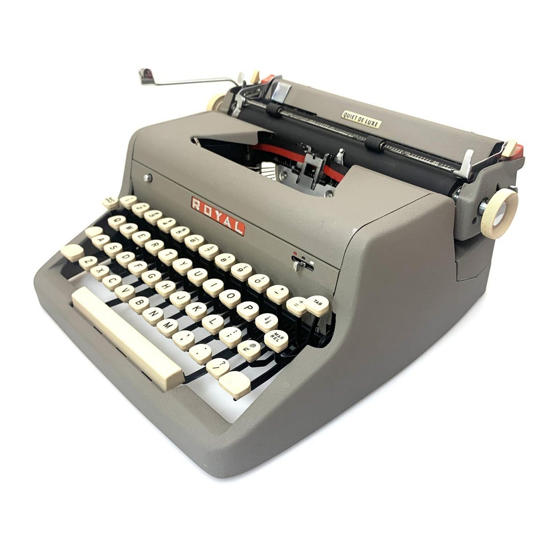 1957 Royal Quiet De Luxe Typewriter Case Working Antique Classic Vtg ...