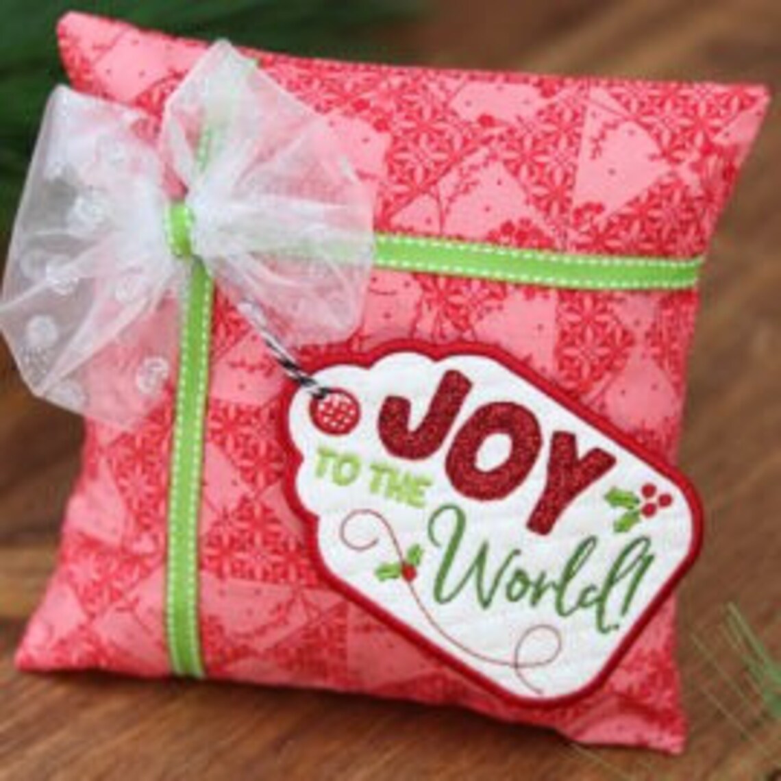 Kimberbell - Bench Buddy Pillow - Sewing Version -winter Bench Pillow ...