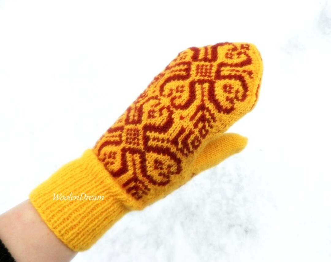 Patterned Wool Mittens Hand Knitted Norwegian Snowflake Winter Mittens ...