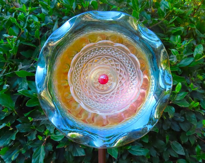 Glass Garden Flower Vintage Glass Garden Art Yard Art, Garden Art ...
