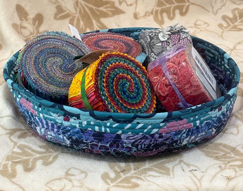 Jellyroll Rope Fabric Bowls Handmade(2): Rich Ocean Blue and Burgundy ...