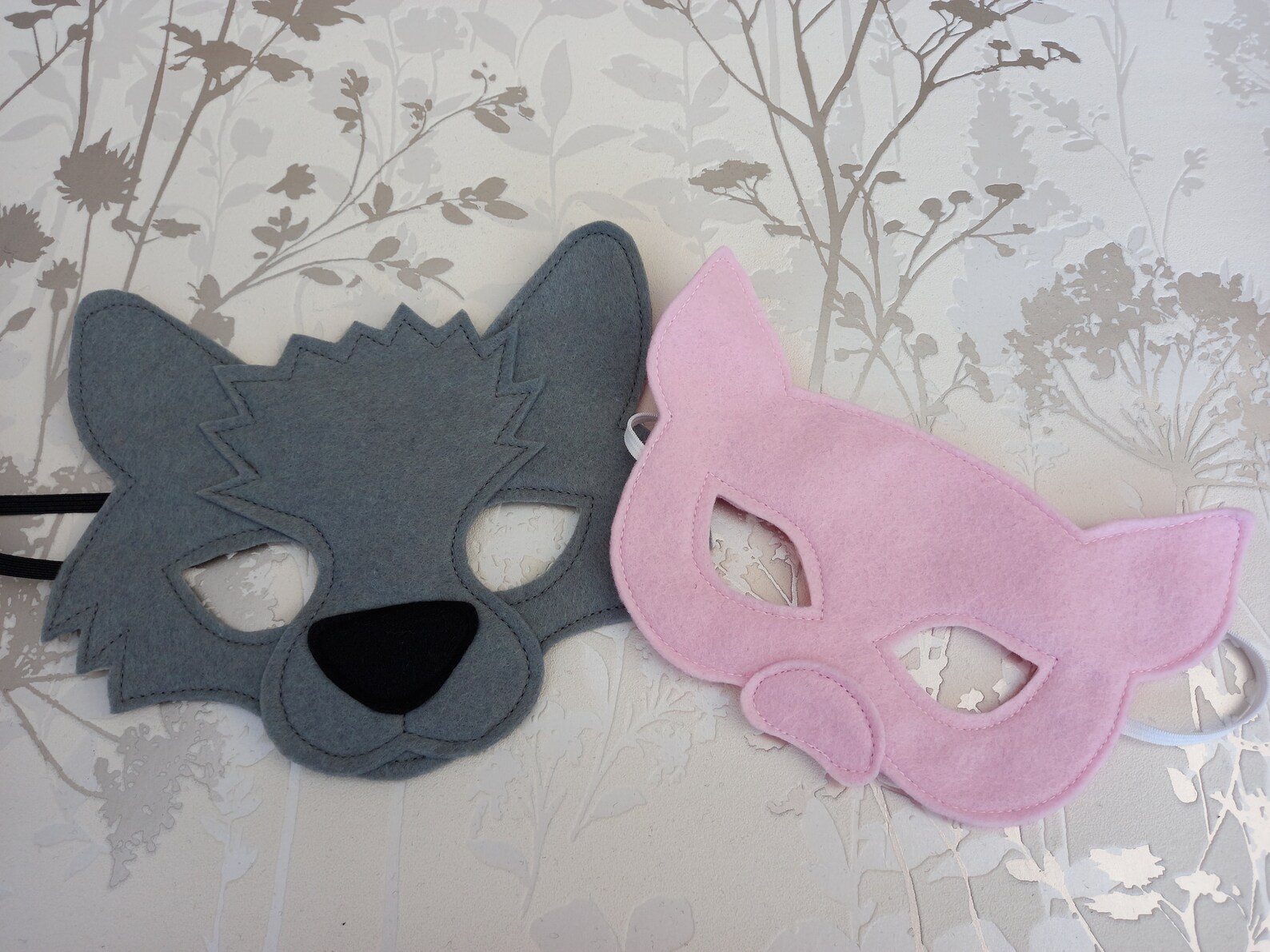 Story Masks: Wolf and Three Pigs Ideal for Dressing Up Role - Etsy UK