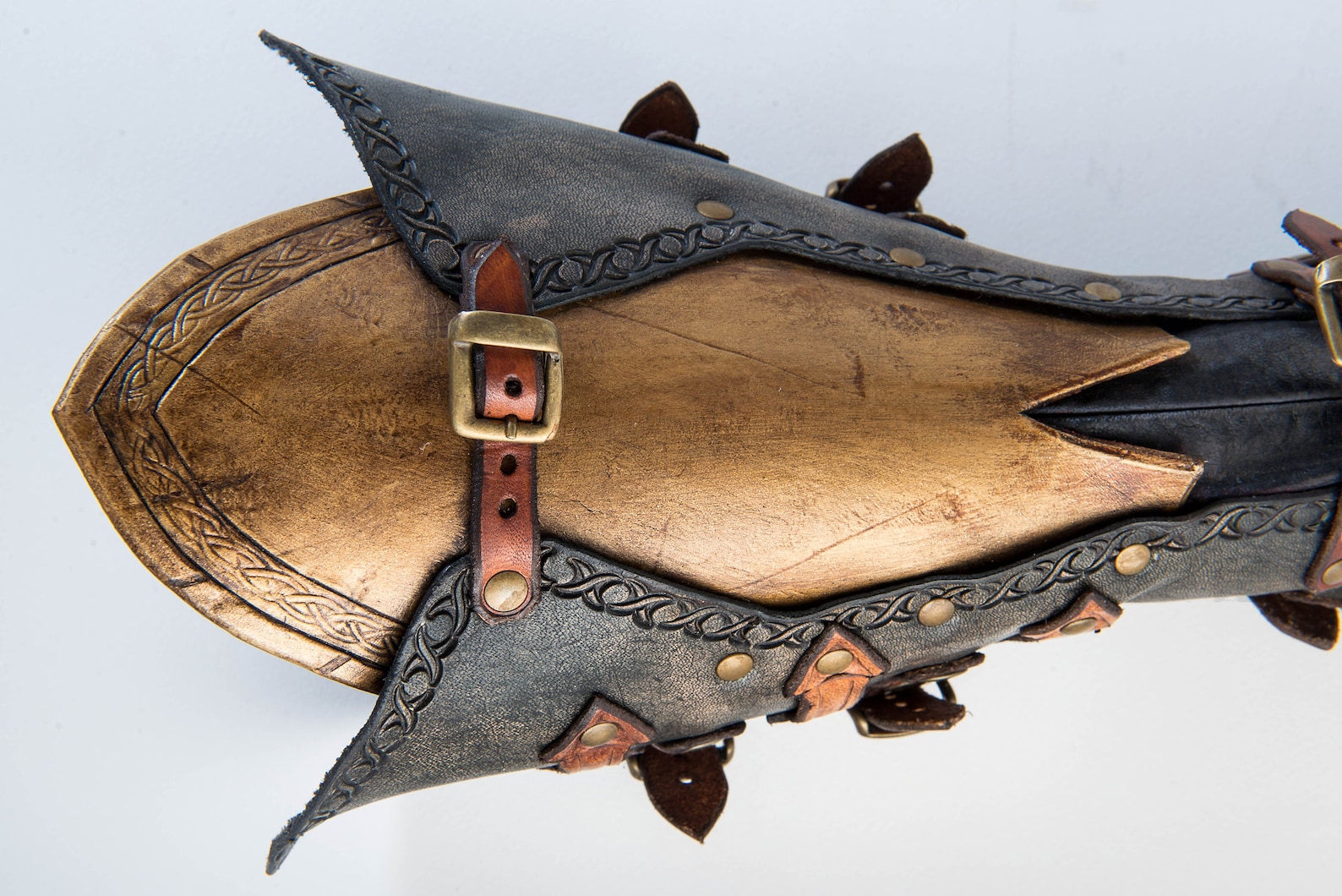 Leather Armored Gauntlet DIGITAL PDF PATTERN - Etsy UK