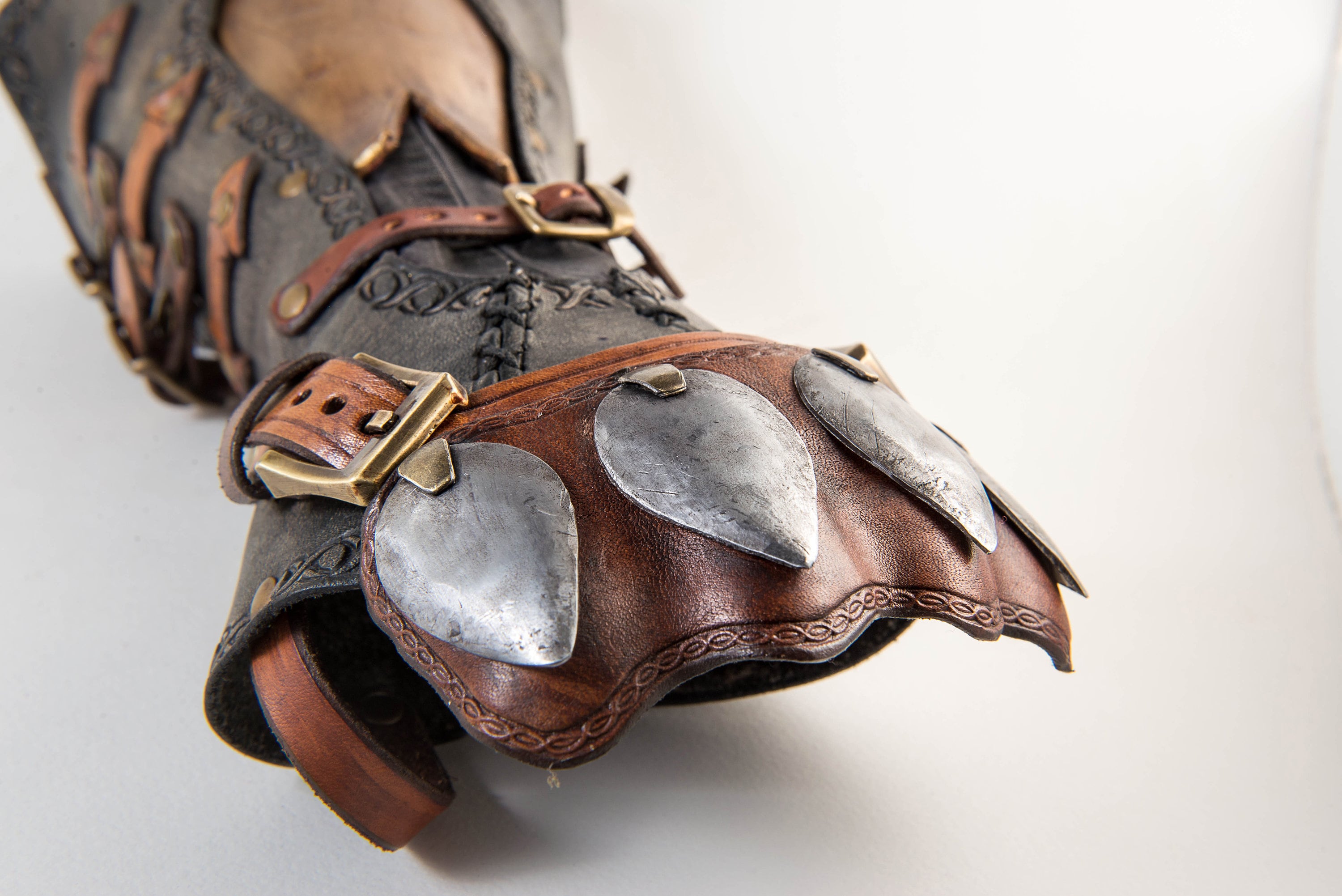 Leather Armored Gauntlet DIGITAL PDF PATTERN - Etsy